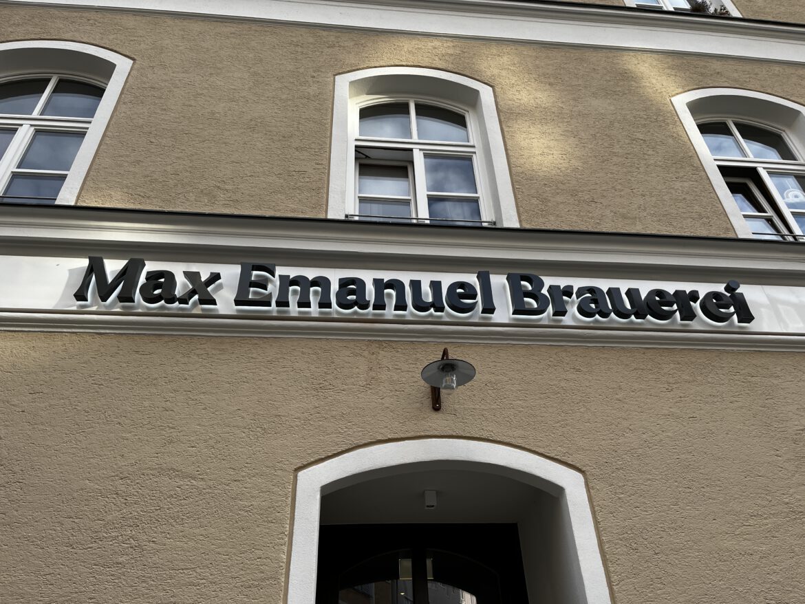 Max Emanuel Brauerei: Ein frisches Bier auf die Gemütlichkeit | Le ...